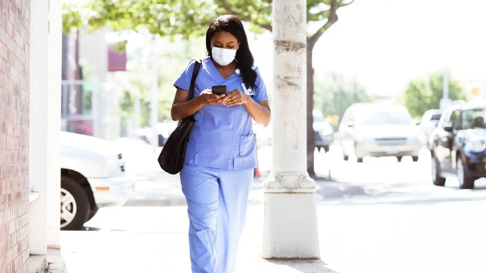 Can You Make Good Money as a Local Travel Nurse? - Advantis