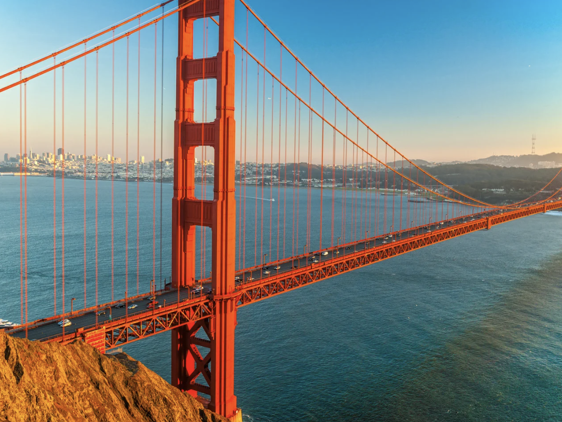 Travel Nursing in California: Pay, Licensing & Top Tips